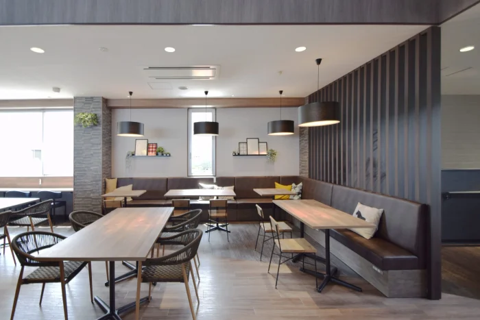おしゃれな社員食堂デザインのアイデア｜ランチを楽しくする家具の導入事例15選 | 飲食店家具・オフィス家具・ホテル家具 ・キッズ家具・店舗家具 ...